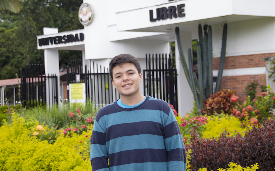 Dos poemas de Samuel Gil: la importancia de la soledad – La Cebra que Habla